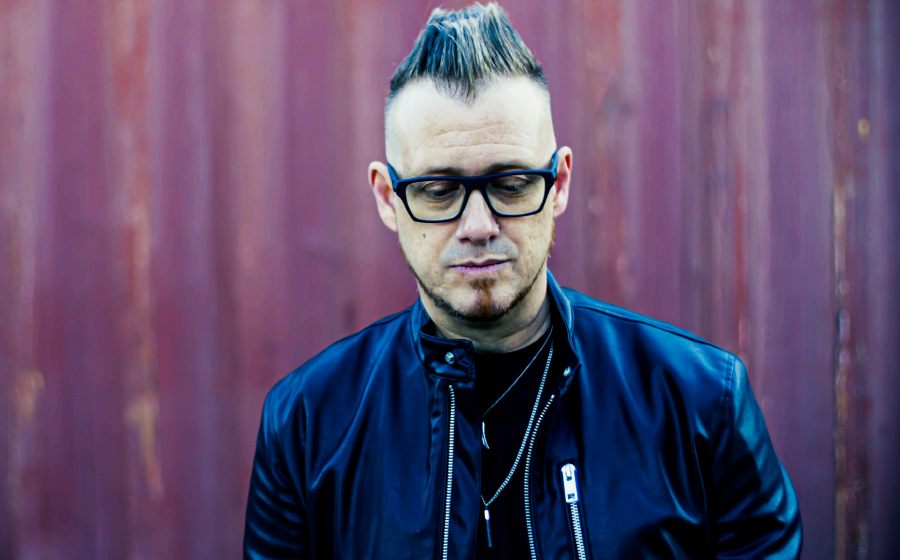 Eric Knight: Crafting Musical Narratives Beyond BoundariesEric Knight ...