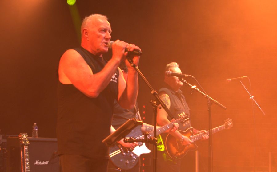 Revisiting Punk Rock Roots: Skids Deliver a Nostalgic BlastRevisiting ...